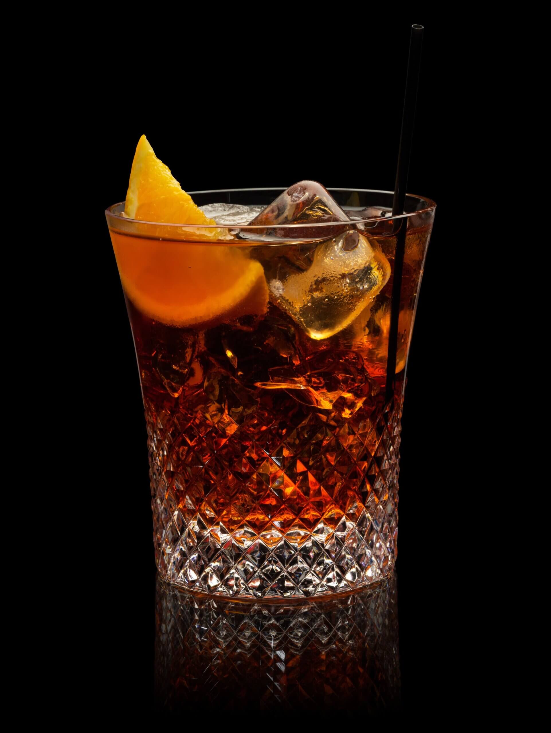 3 Classic Gin Riffs to Warm Chilly Nights | Chilled Magazine