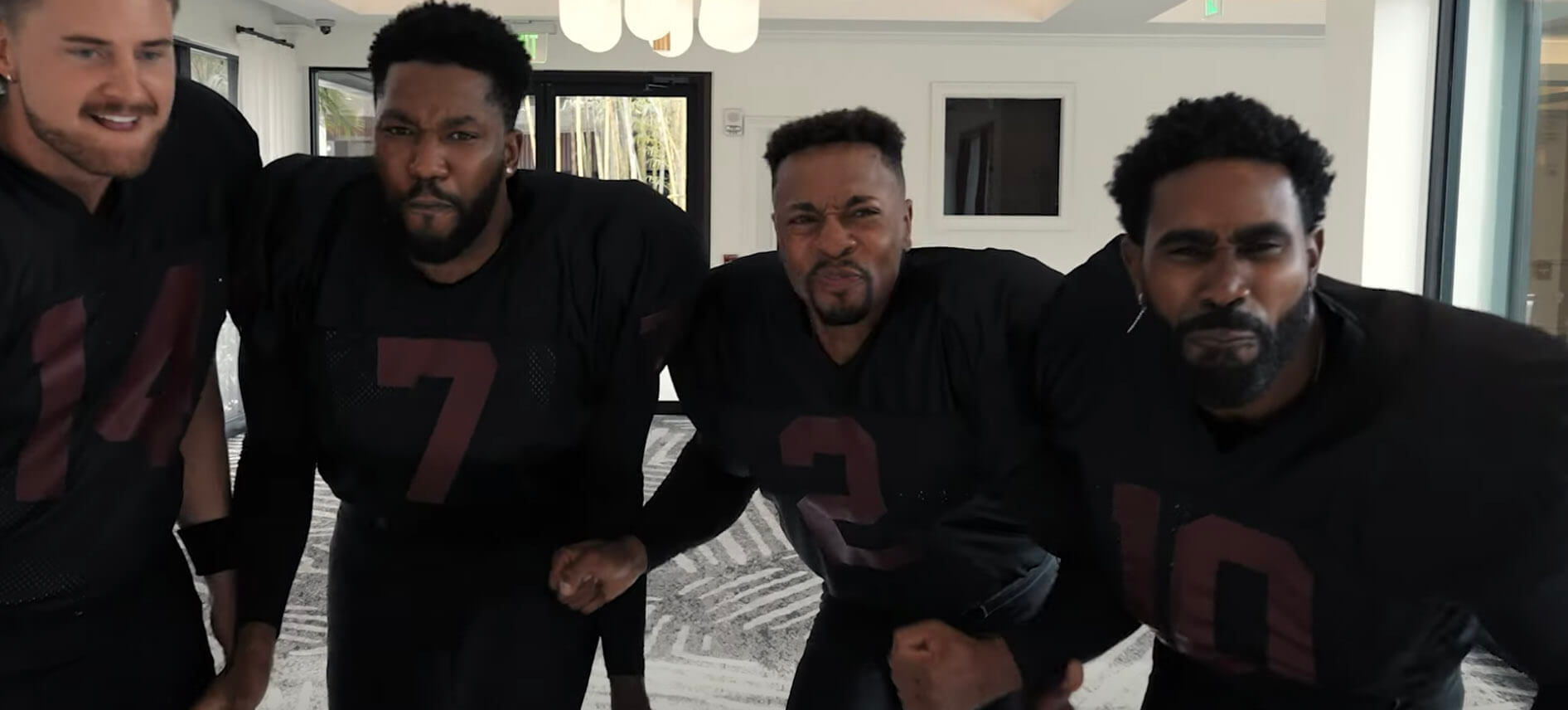 Rémy Martin First-Ever Super Bowl Debut with Serena Williams | Chilled ...
