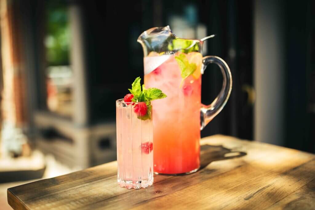 Mix Up These 6 Cocktails for Your Summer Parties! | Chilled Magazine